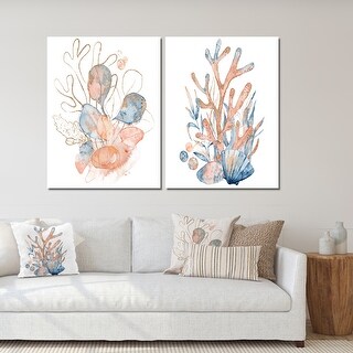 Designart 'Underwater Floral Bouquet With Leaves And Gold' Tropical Art ...