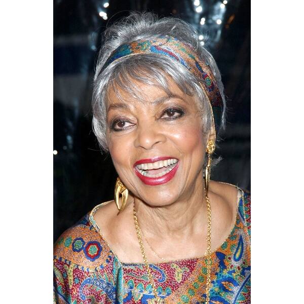 Ruby Dee At Arrivals For Premiere Of American Gangster To Benefit The ...