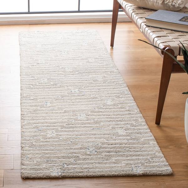 SAFAVIEH Handmade Micro-Loop Zhetchka Modern Wool Rug - On Sale - Bed ...