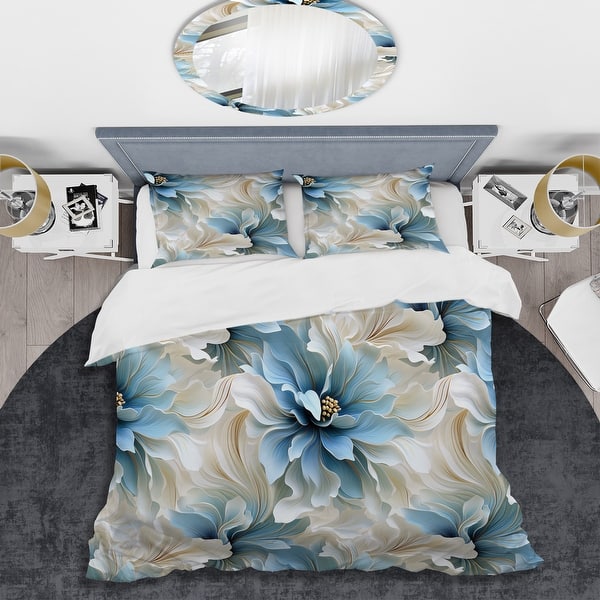 Designart "Ethereal Blue And White Damask Dreams" Damask bed cover set ...