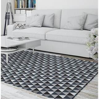 PRISM GREY Area Rug by Kavka Designs - Bed Bath & Beyond - 28963294