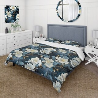 Designart "Ephemeral Noir Moody Patterns III" Gold Cottage Bedding ...