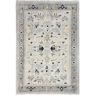 Shahbanu Rugs Snow White Afghan Peshawar with Serapi Heriz Design Dense ...