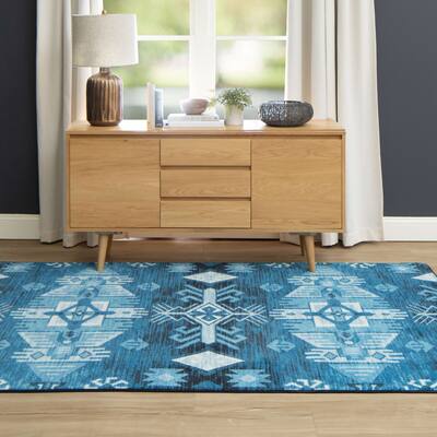 Mohawk Home Eidenau Aztec Southwestern Tribal Area Rug - Overstock ...