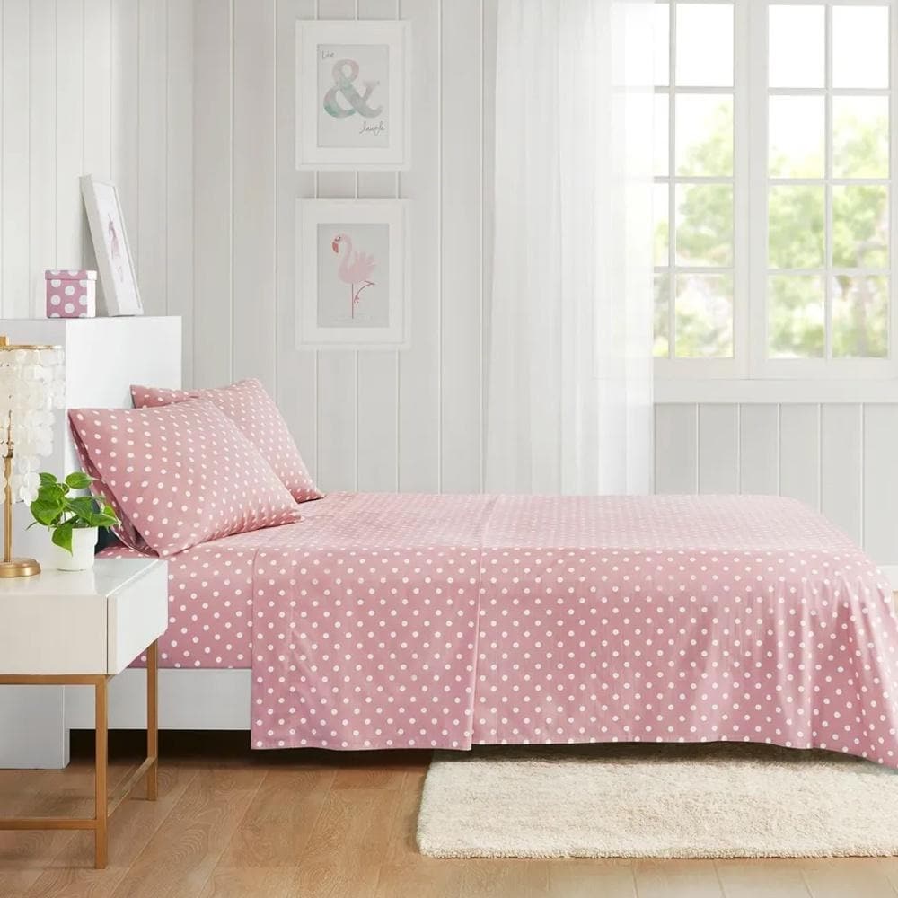 pink printed bed sheets
