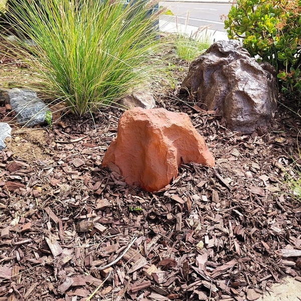 Outdoor Artificial Landscaping Rock Well Pump Cover Fiberglass Boulder ...