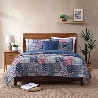 Brielle Home Indira Reversible Patchwork Quilt Set - Bed Bath & Beyond ...