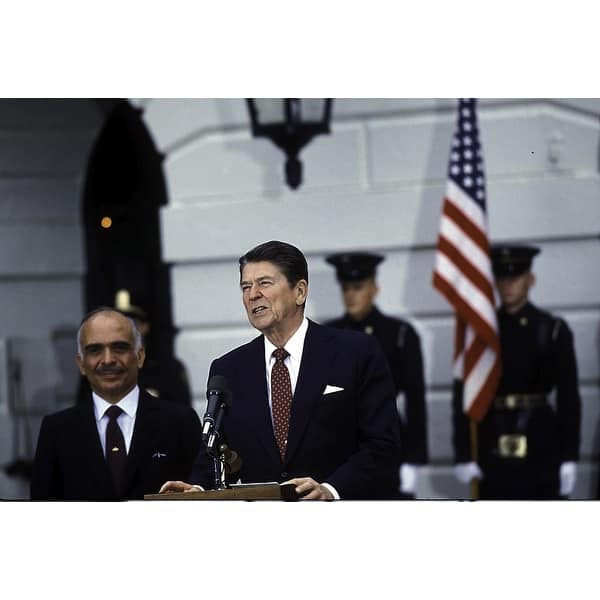 Ronald Reagan speaking on stage with King Hussein Photo Print - Bed ...
