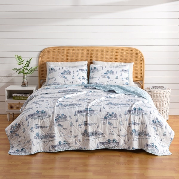 Premium Blue Coral Microfiber Quilt Set With Shams - On Sale - Bed Bath ...