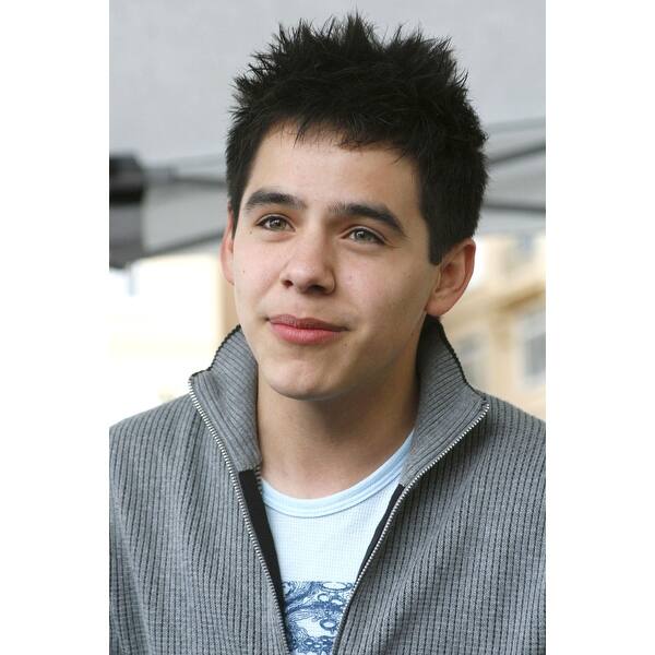 David Archuleta At In-Store Appearance For American IdolS David Archuleta Autograph Signing At&T ...