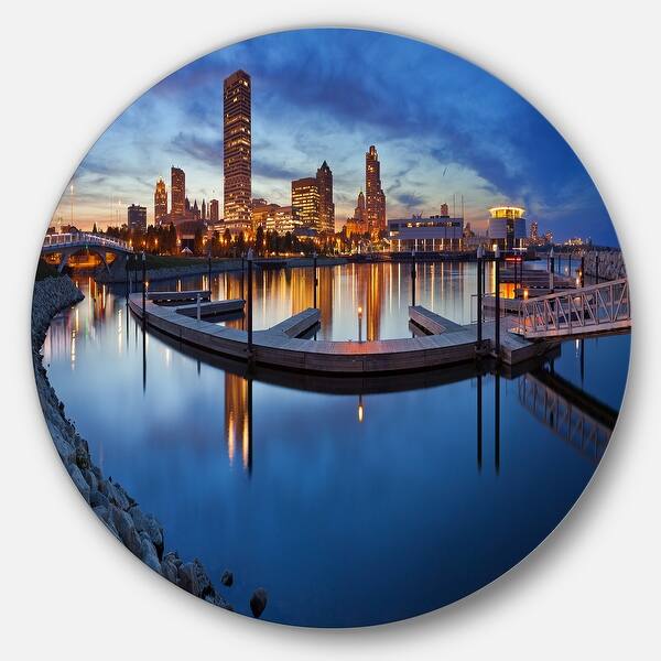 Designart 'Milwaukee Panoramic View' Cityscape Photo Large Disc Metal ...