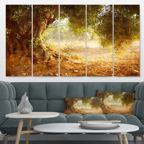 bronze tree wallpaper