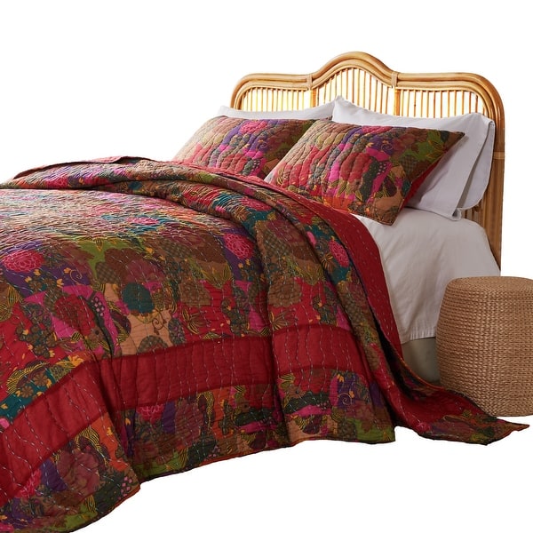 dark red patterned bedding