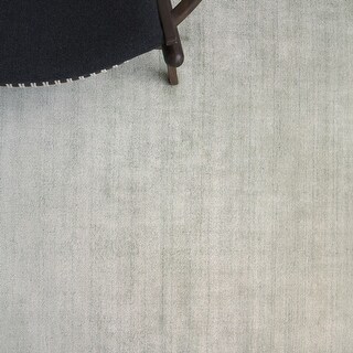 EXQUISITE RUGS Sanctuary Hand-loomed Bamboo Silk/Wool Taupe Area Rug ...