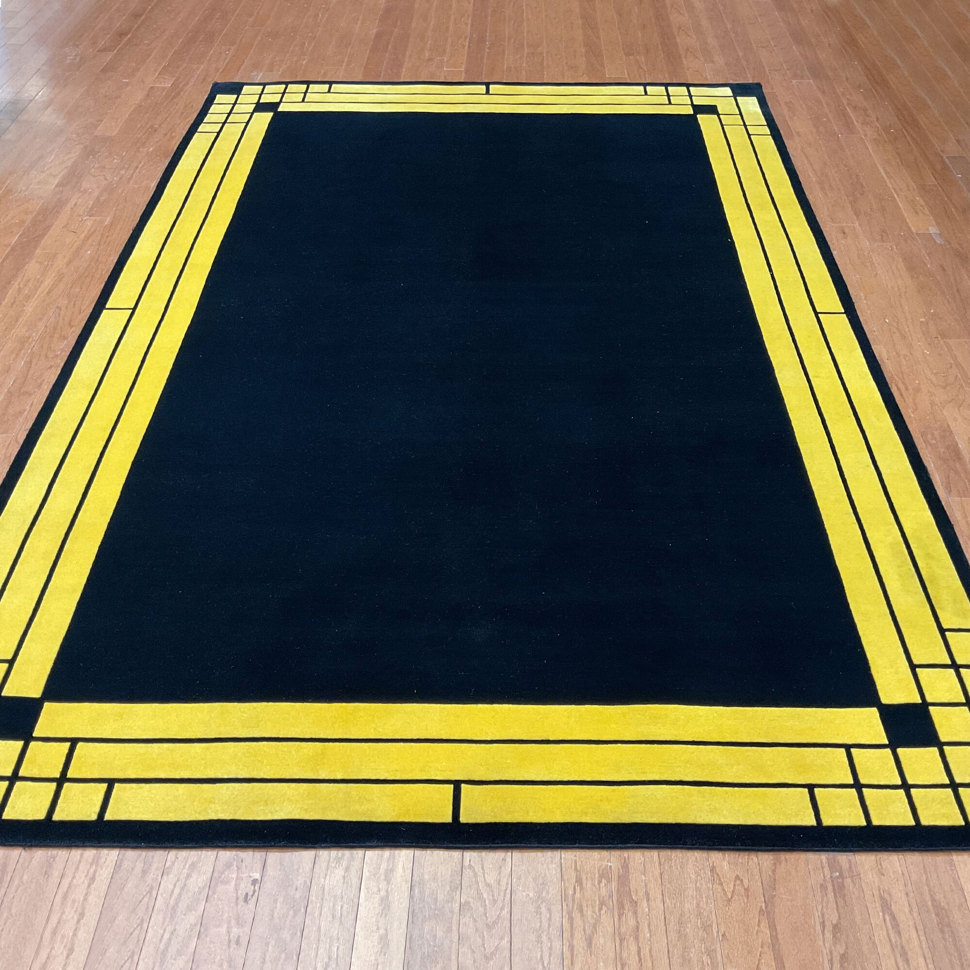 HERAT ORIENTAL 6'8" x 9'8" Handmade Tibetan Wool Rug - 6'8 x 9'8 - Bed ...