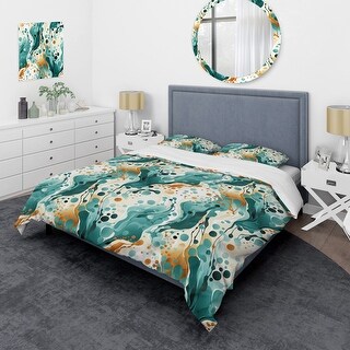 Designart "Emerald And Cream Ink Splash" Cream modern bedding covert ...