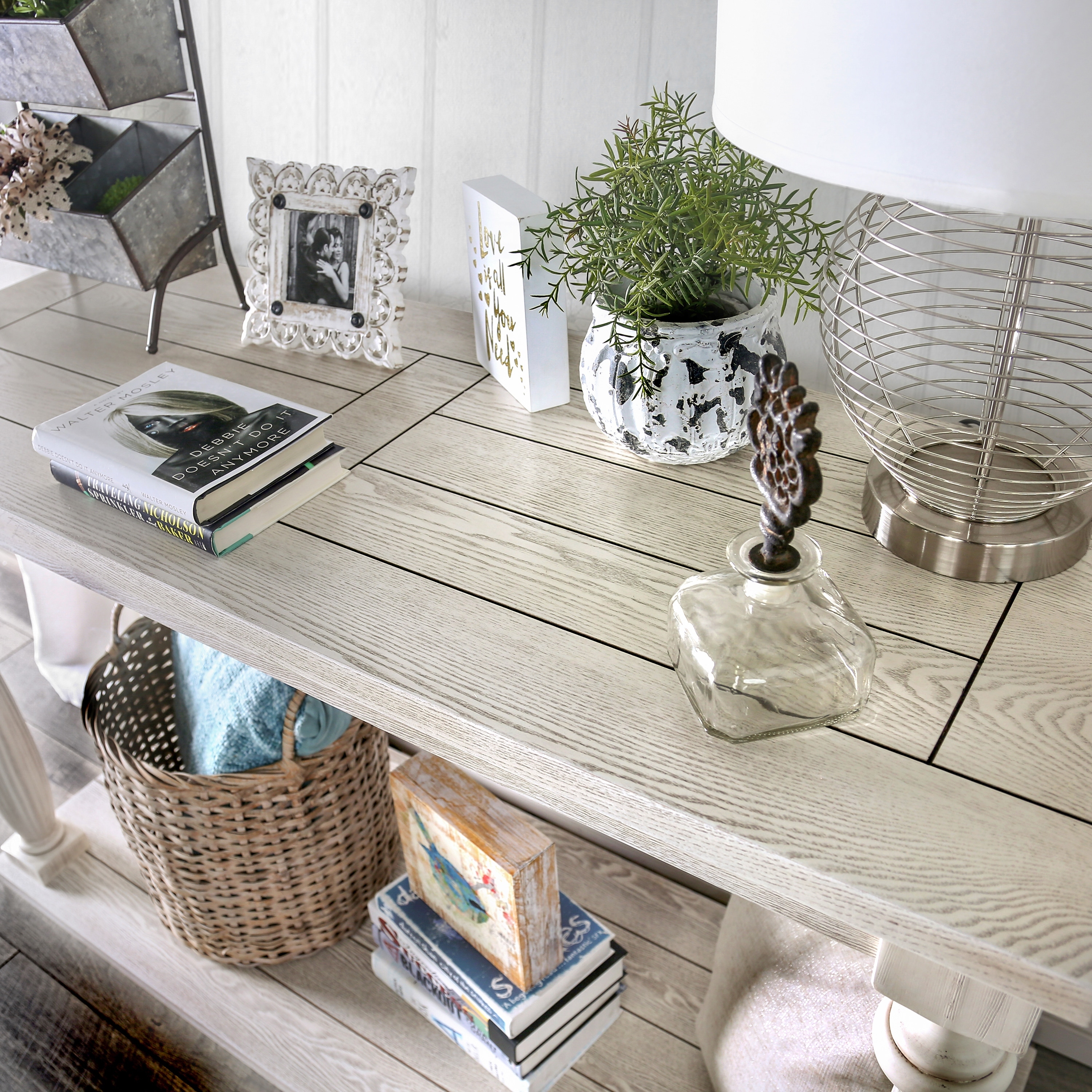 Furniture of America Quan Traditional White Solid Wood Sofa Table Antique White