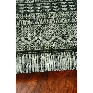 HomeRoots 5' x 8' Charcoal Aztec Pattern Rug - 5' Octagon - Bed Bath ...
