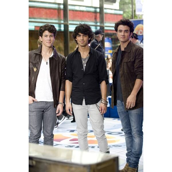 Nick Jonas Joe Jonas Kevin Jonas At Talk Show Appearance For Nbc Today ...