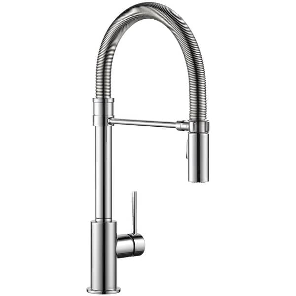 Delta Trinsic Pro Pre-Rinse Pull-Down Kitchen Faucet with Magnetic ...