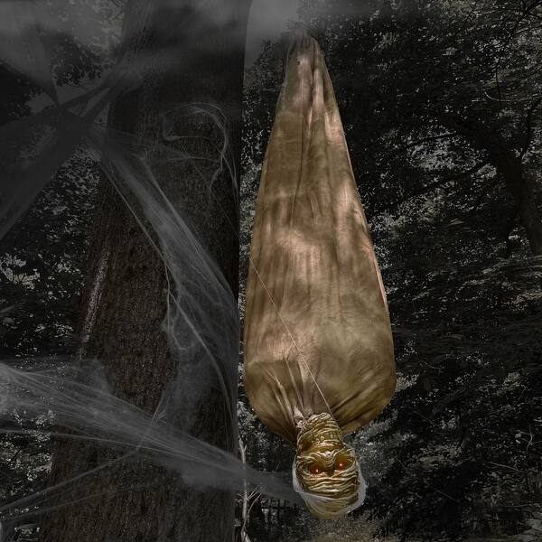 Haunted Hill Farm Hanging Hank the Animatronic Upside-Down Shaking ...