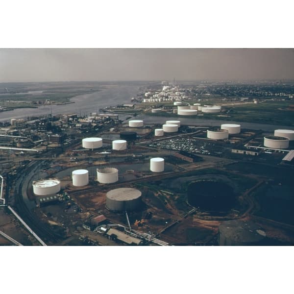 Storage Tanks Of The American Cyanamid Company Manufacturer Of ...
