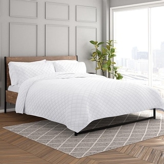 Full/Queen Lightweight Quilted Coverlet Set Diamond White - Bed Bath ...