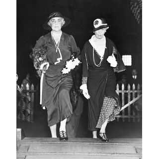 Anne Tracy Morgan Ascends The Gangplank Of The S S Ile-De-France ...