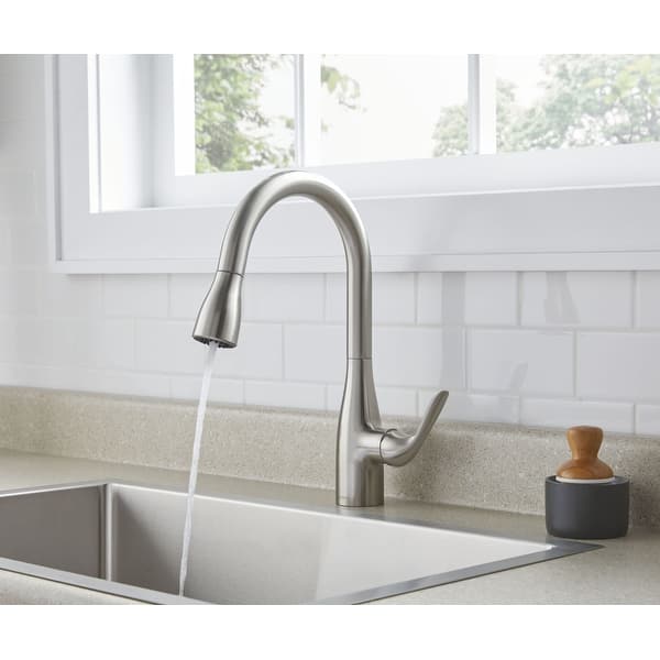 Gerber G0040164 Viper 1.75 GPM Single Hole Pull Down Kitchen Faucet ...