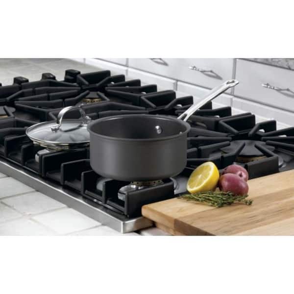 Chefs Classic Hard Anodized Non-stick 1-Quart Saucepan with Cover - On ...