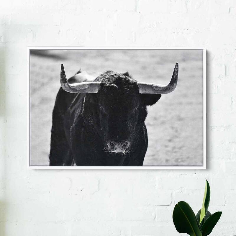 Black Bull Wall Art Canvas 9696 - Overstock - 39913211