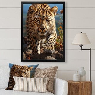 Designart "African Leopard Portrait II" Animals Leopard Framed Wall Art ...