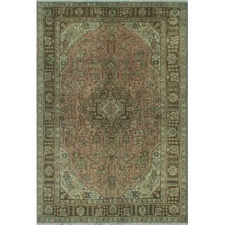 Vintage Distressed Pelin Rust/Brown Rug - 6'7" x 9'8" - Bed Bath ...