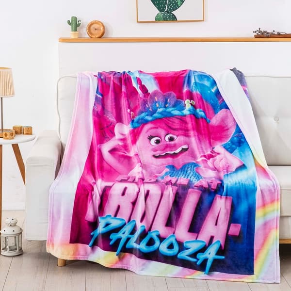 Trolls 3 Trolla Palooza SP Cloud Throw - Bed Bath & Beyond - 39055834