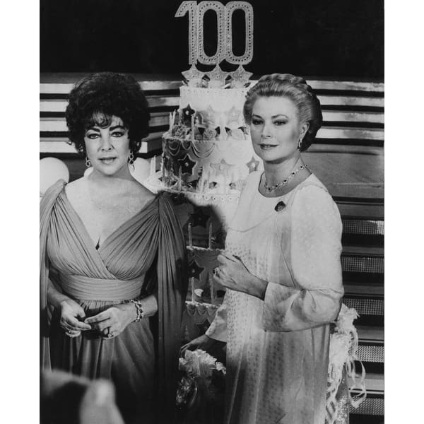 Grace Kelly and Elizabeth Taylor Photo Print - Bed Bath & Beyond - 25392952