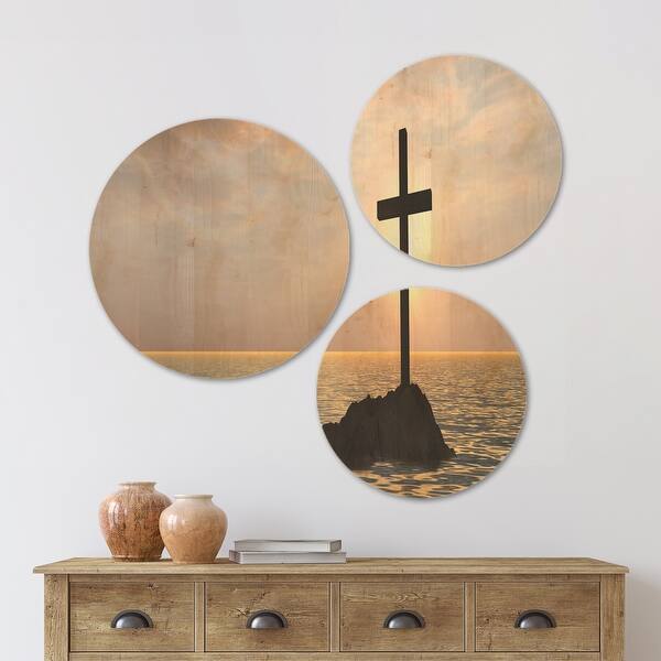 Designart 'Jesus Christian Cross in Bay View' Religious Wood Wall Art ...