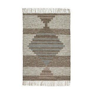 HomeRoots 2' X 3' Grey Geo Area Rug With Fringe - 2' x 3' - Bed Bath ...
