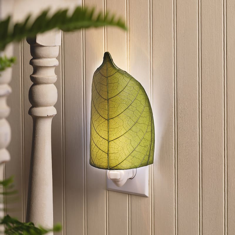 Leaf Nightlight, Cocoa Leaves Shade, 4 x 3 x 8 in. - 4 x 4 x 8 ...