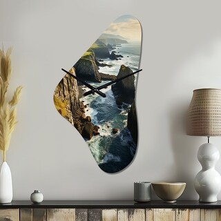 Designart - Ireland Dingle Peninsula Clif II - Ireland Wall Clock in ...