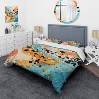 Designart "Blue and pink Abstract Pop Fusion III" Pop Art Bedding Cover ...