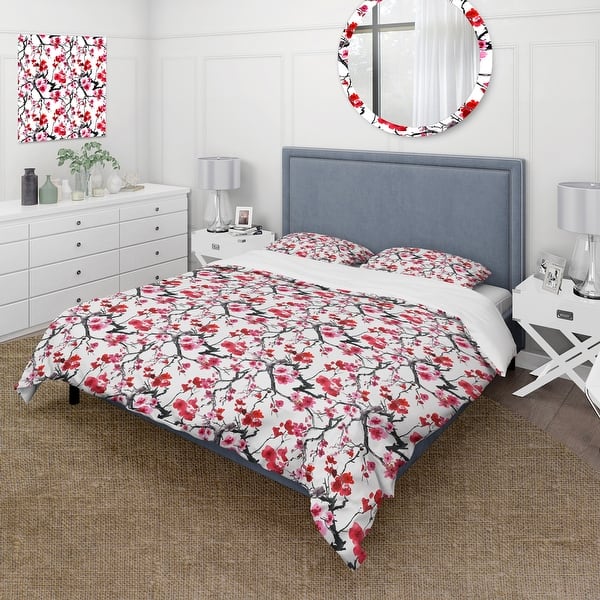 Designart 'Vintage Floral Pattern On Tree Branches' Traditional Duvet ...
