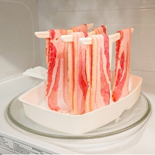Microwave Bacon Cooker Tray - Rack, Holds 12 Strips For Quick Crispy ...