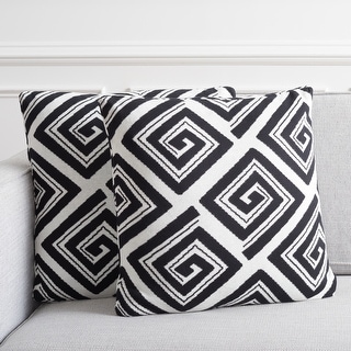 SAFAVIEH Nova 18-inch Square Decorative Throw Accent Pillow with Insert ...