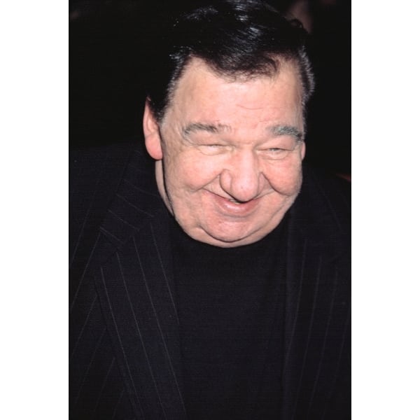 Joe Viterelli At The Premiere Of Analyze That 1222002 Nyc By Cj Contino ...