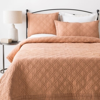 Basilus Camel Modern Quilt Set - Bed Bath & Beyond - 18112773