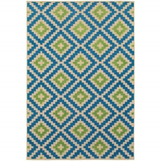 5' X 8' Sand Geometric Stain Resistant Indoor Outdoor Area Rug - 6' x 7 ...
