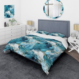 Designart "Blue White Oceanic Allure Marble Pattern" Gold Glam Bedding ...
