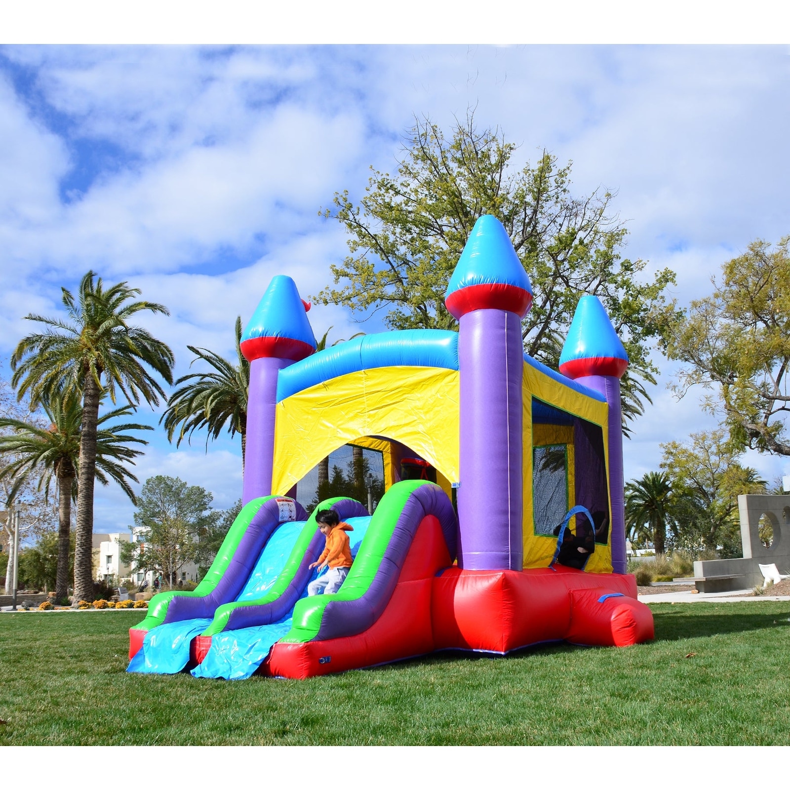 HeroKiddo Jelly Bean Castle Bounce House And Dual Slide Combo Bed