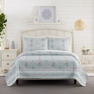 Jessica Simpson Teal Medallion 3-Piece Microfiber Quilt Set - Bed Bath ...