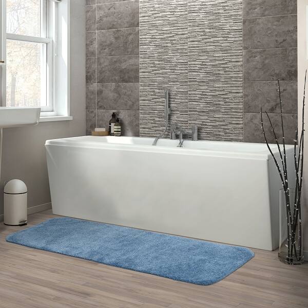 Traditional Plush Basin Blue Washable Nylon Bathroom Rug Runner - On ...